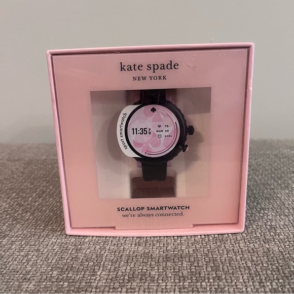 kate spade | Accessories | New Kate Spade New York Scallop Sport ...